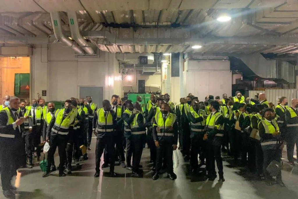 Customized Security Uniforms: Tailoring Safety in Dubai | Golden Arch